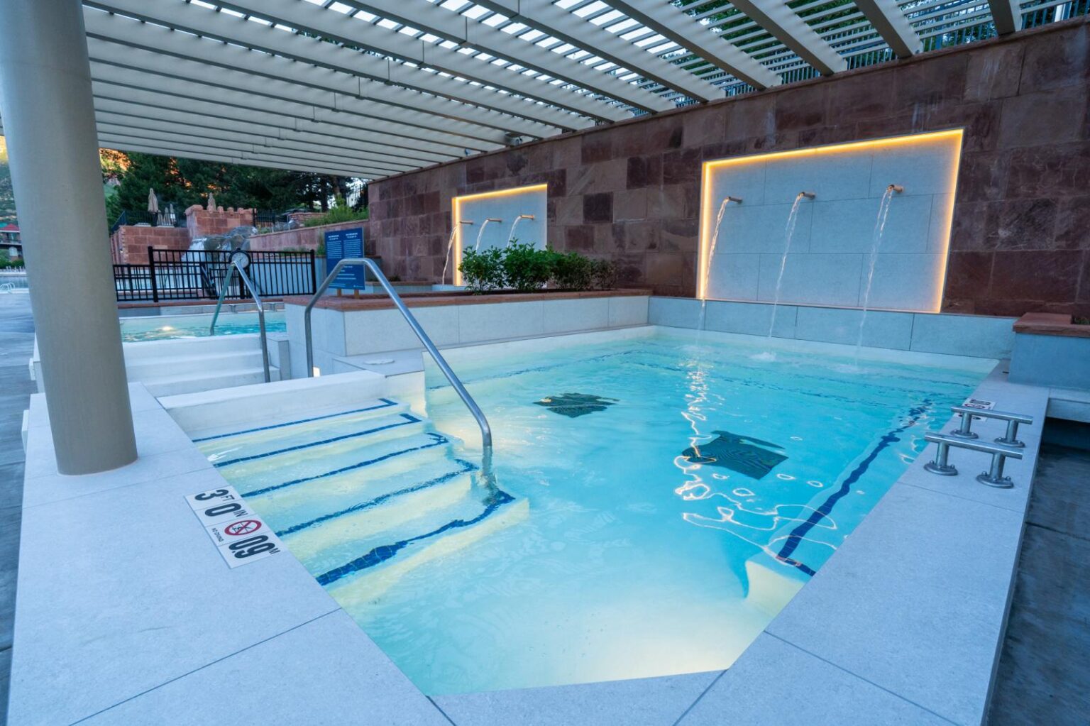 Yampah Mineral Baths at Glenwood Hot Springs Resort